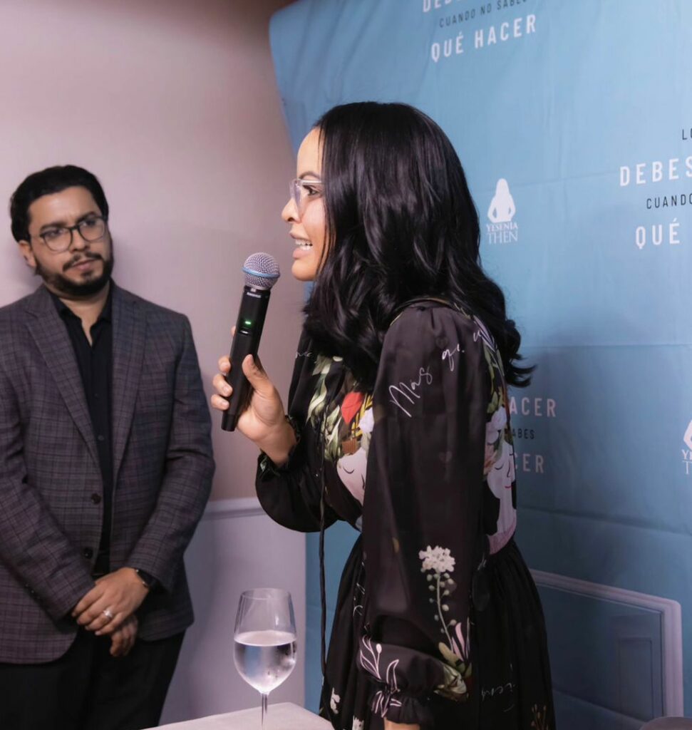 Yesenia Then presenta su libro “Lo que debes hacer cuando no sabes qué ... Yesenia Then presenta su libro “Lo que debes hacer cuando no sabes qué ...